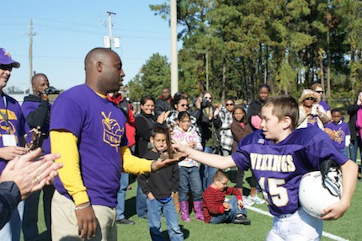 2012 Excellence in Youth Sports Award Winner: MCCS Camp Lejeune (N.C ...